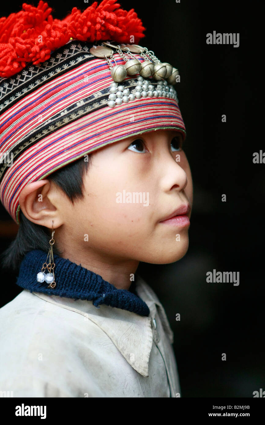 Red Dao girl at the village of Thanh Kim, near Sapa, Vietnam Stock ...