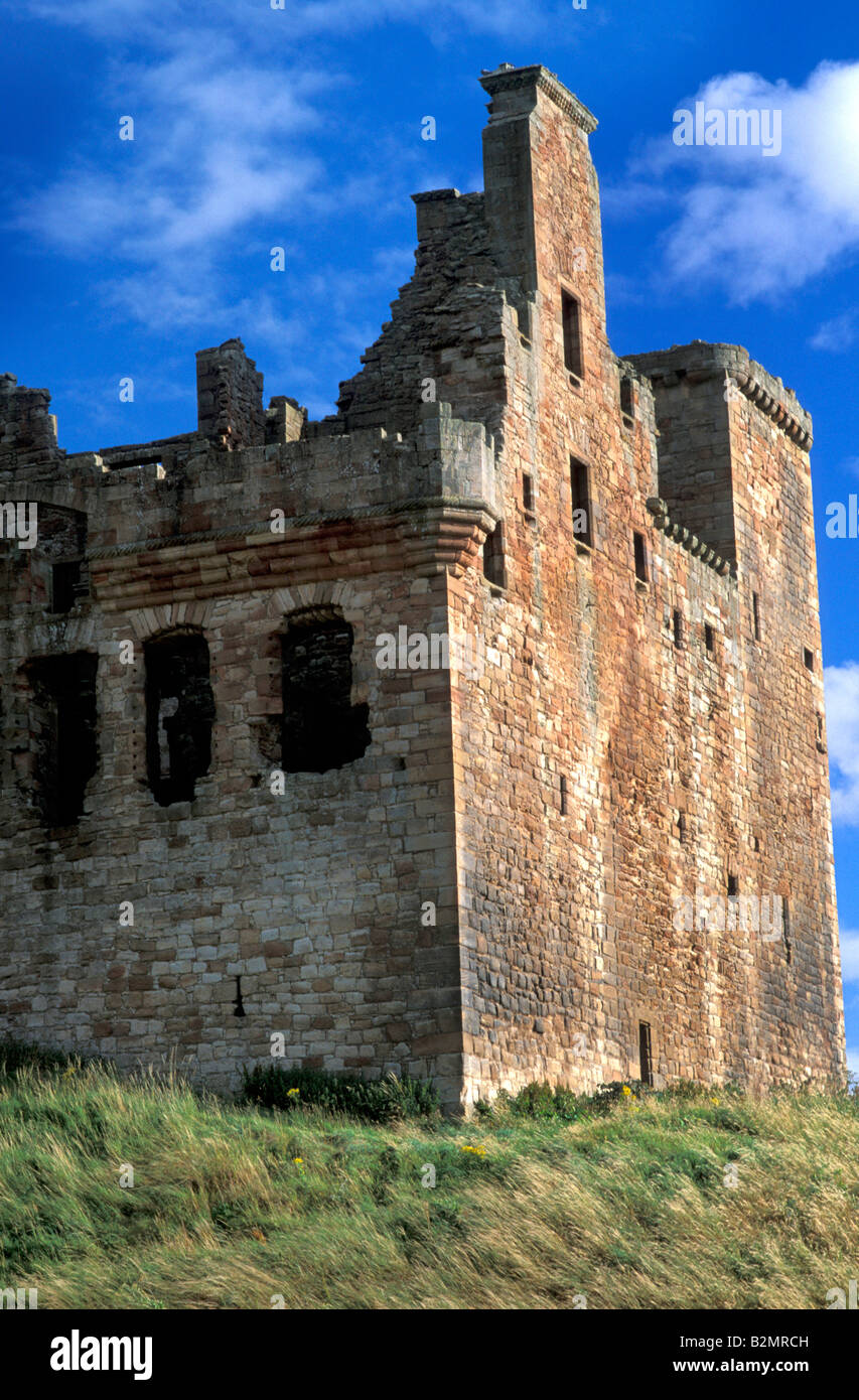 Crichton castle hi-res stock photography and images - Alamy