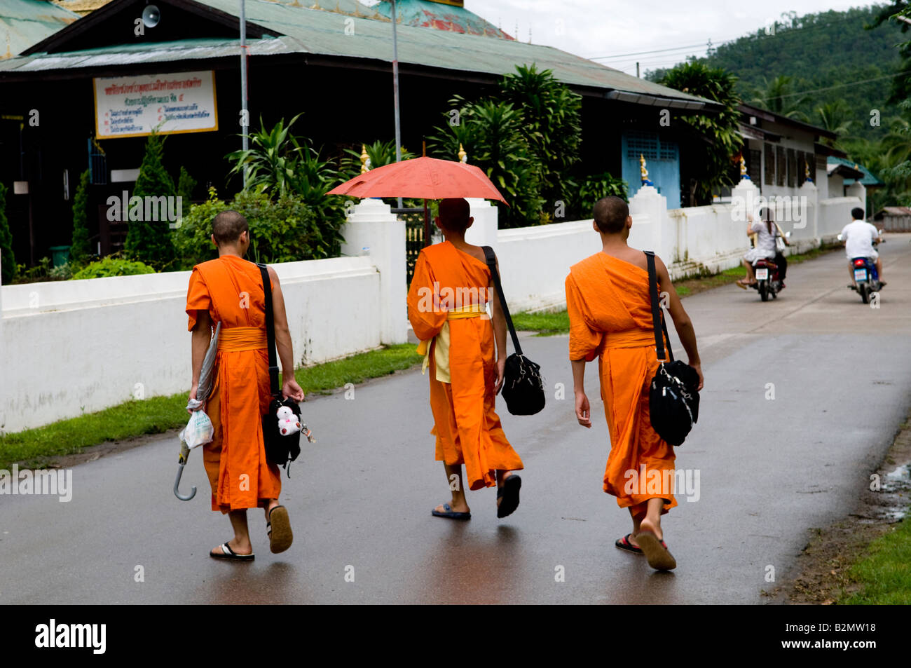 Mae hon song hi-res stock photography and images - Alamy