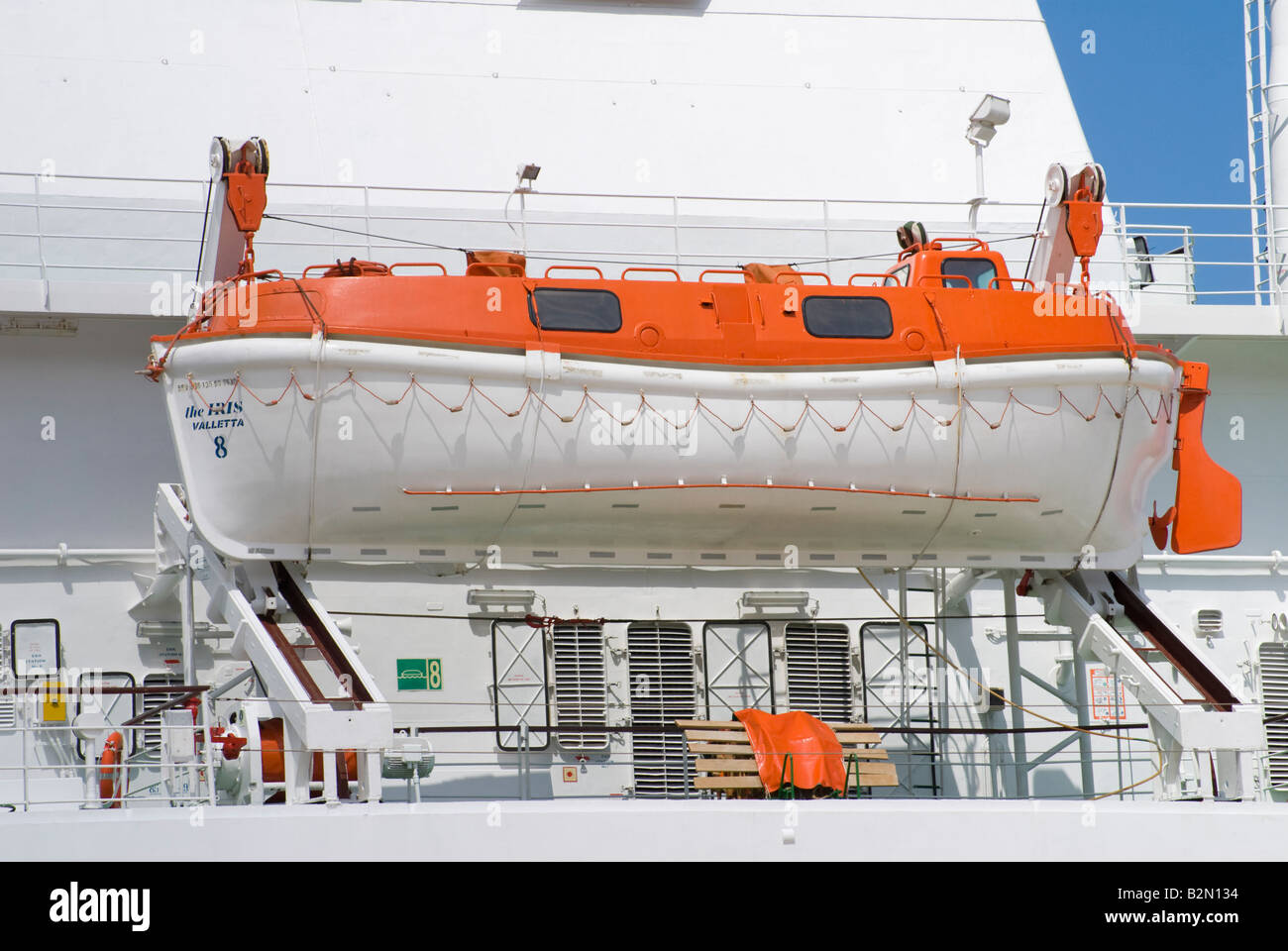 Mano cruise hi-res stock photography and images - Alamy