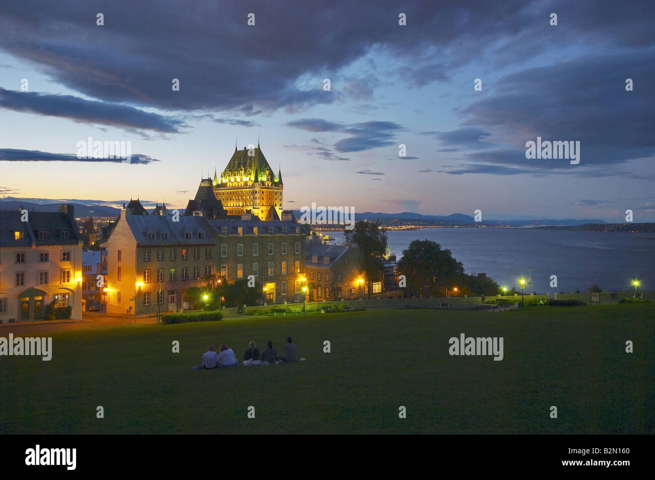 Quebec city at night Stock Photo - Alamy