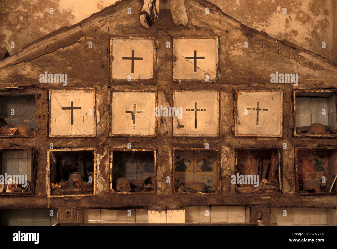 purgatorio ad arco crypt, naples, Italy Stock Photo - Alamy