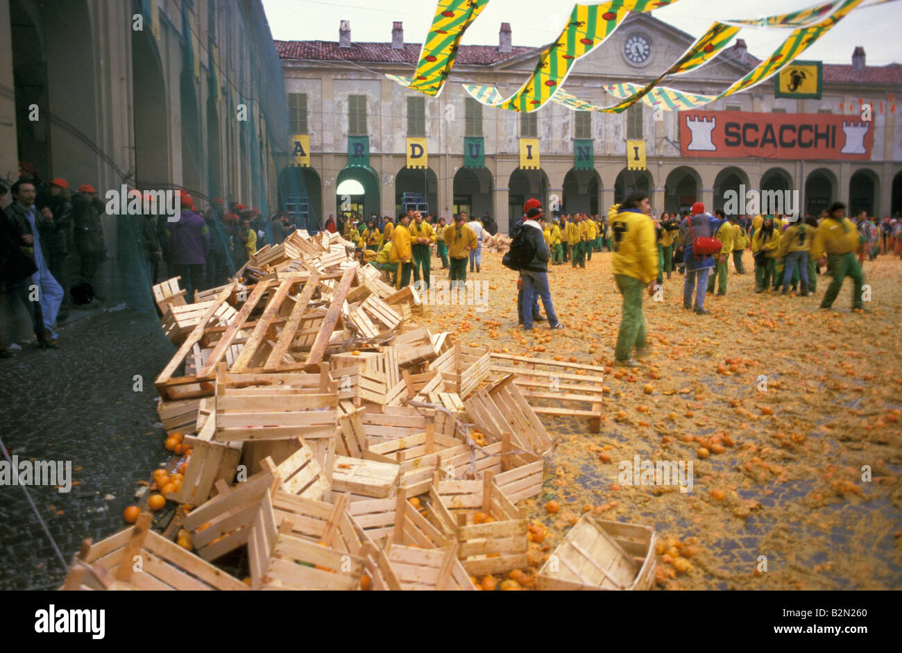 historical carnival of oranges, ivrea, Italy Stock Photo - Alamy