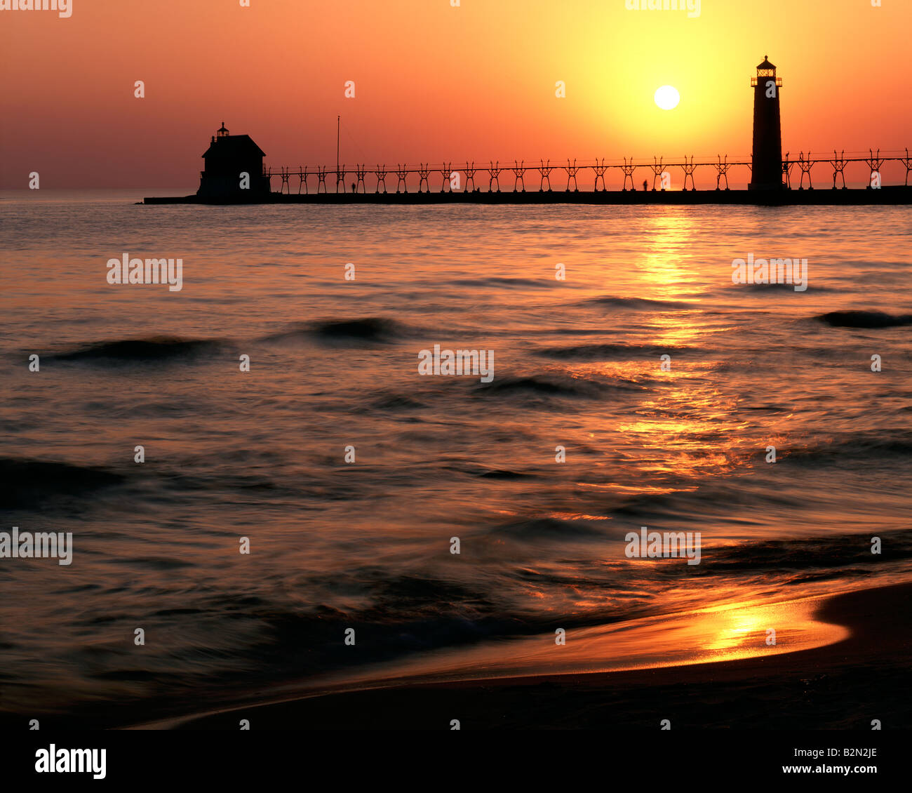 Lakes and wind and free sun hi-res stock photography and images - Alamy