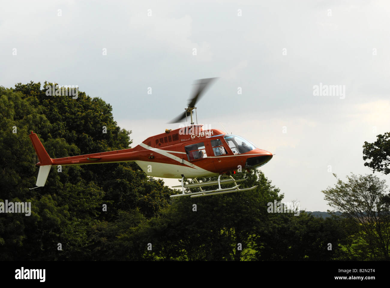 helicopter in flight Stock Photo - Alamy