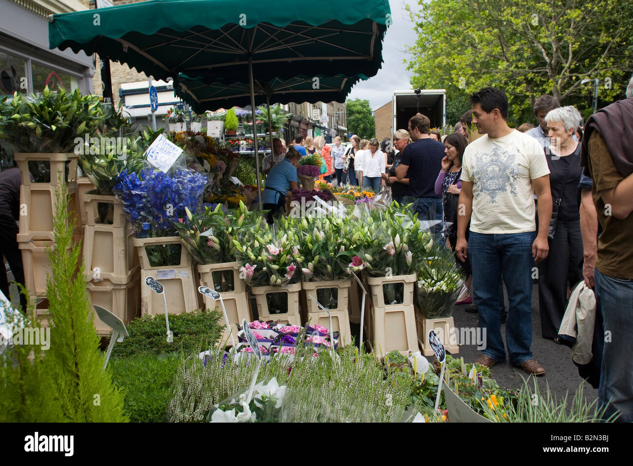 Hackney road hi-res stock photography and images - Alamy