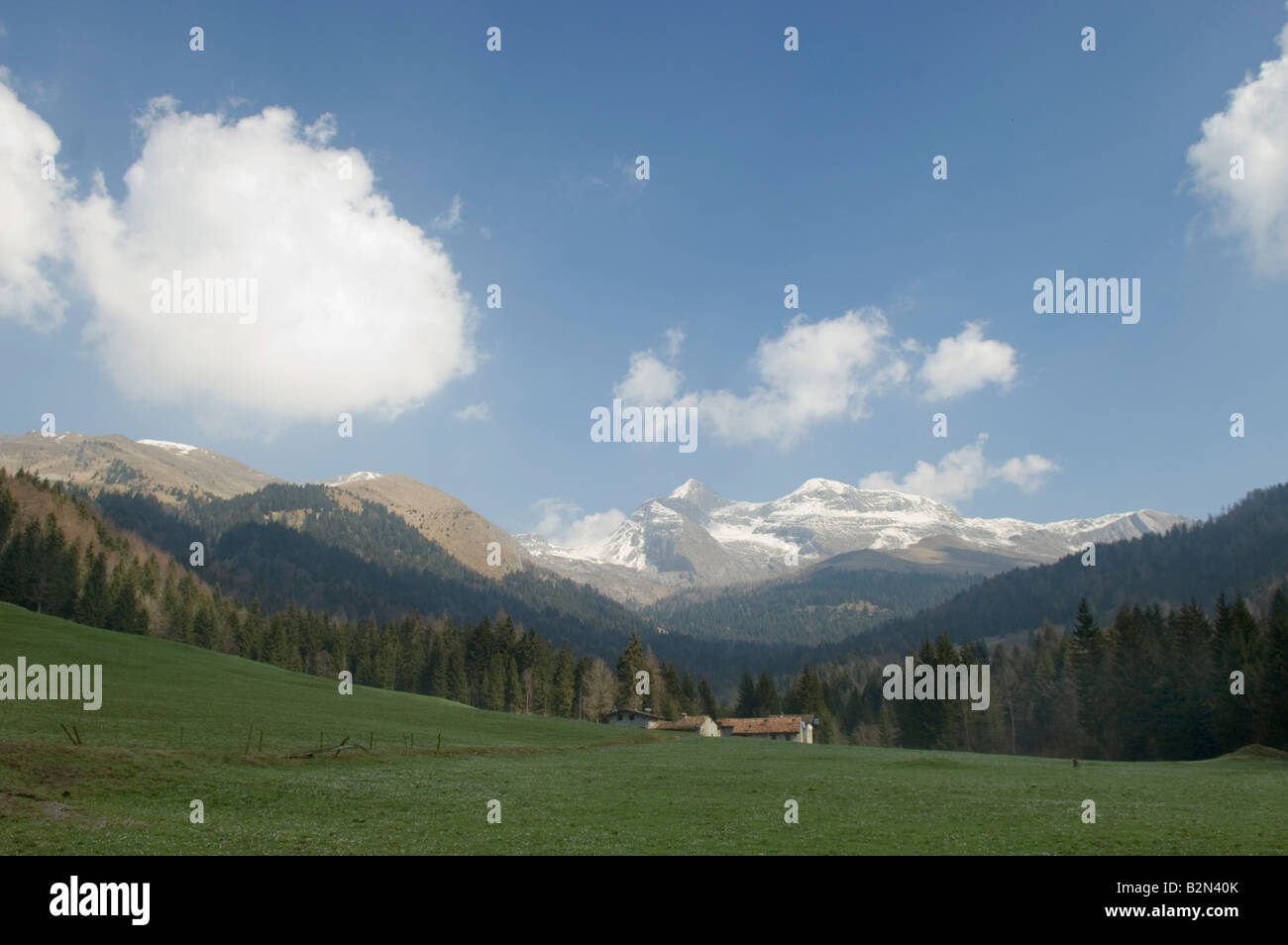 moschel village, valzurio, Italy Stock Photo - Alamy