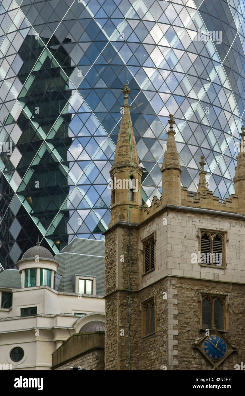 swiss re tower the gherkin, london, great britain Stock Photo - Alamy