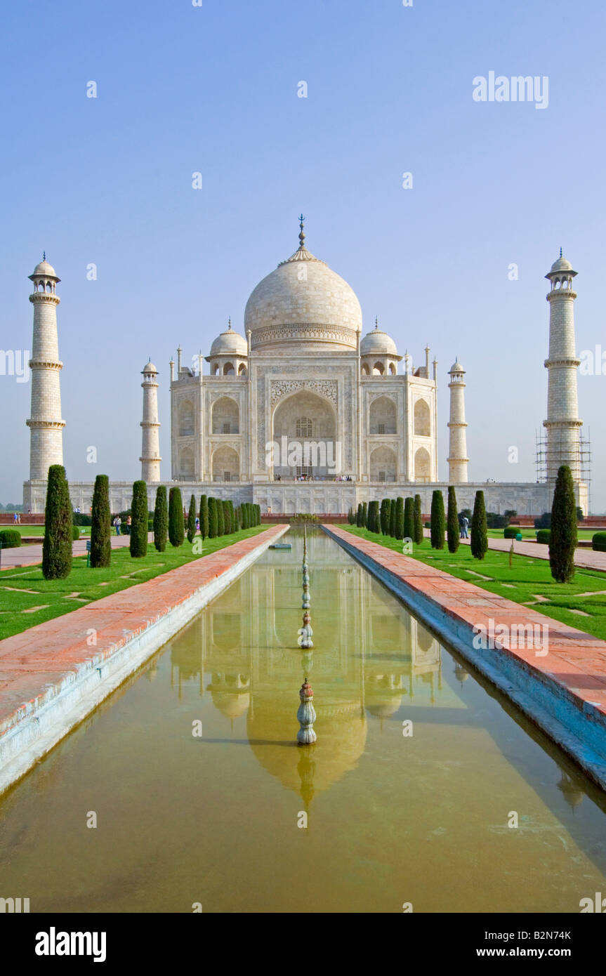 A classic wide angle view of the Taj Mahal reflected in the Lotus Pool ...