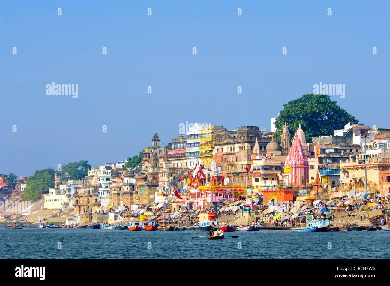 A compressed perspective view of the central ghats around Dasaswamedh ...