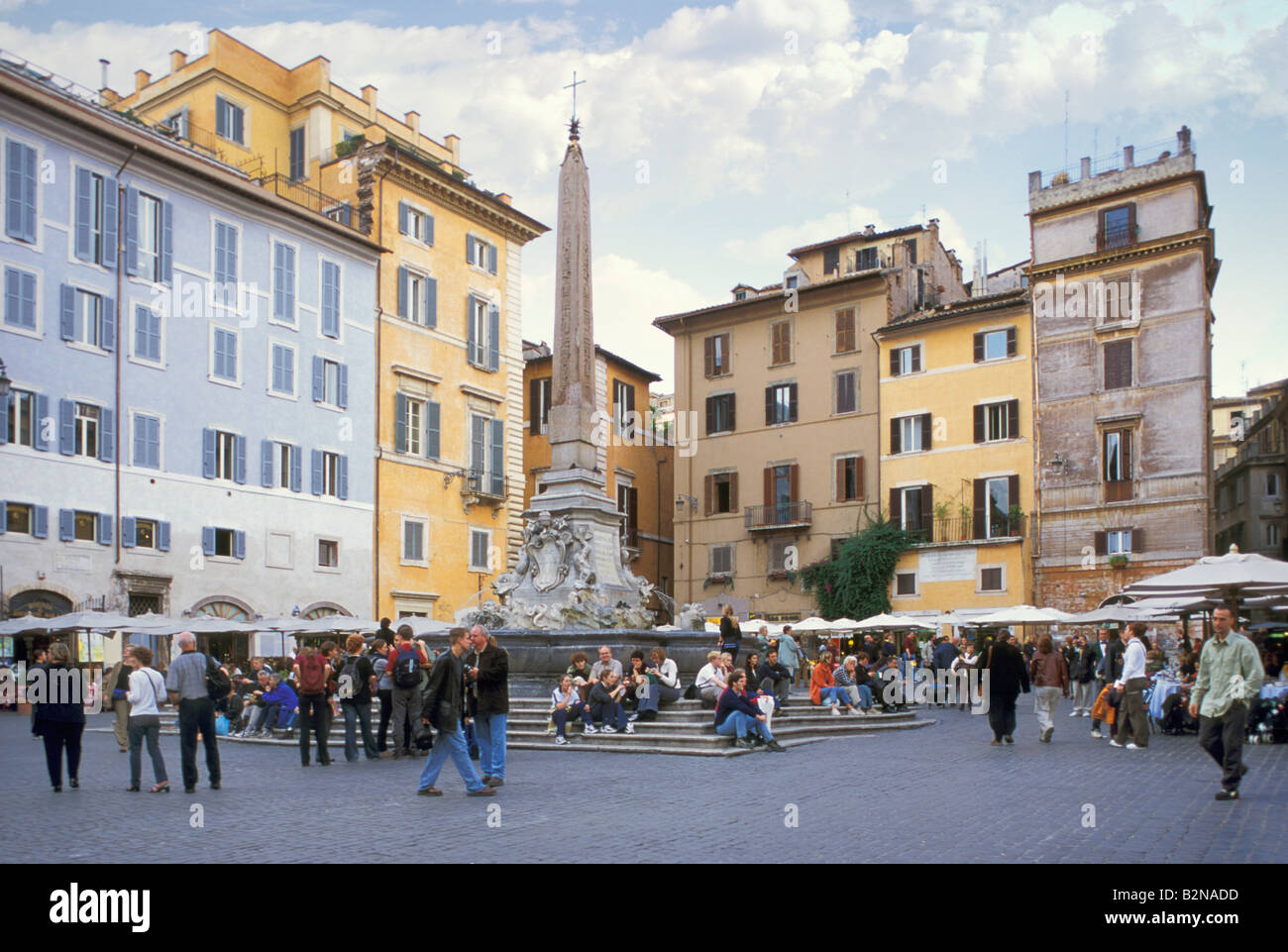 piazza della rotonda, rome, italy Stock Photo - Alamy