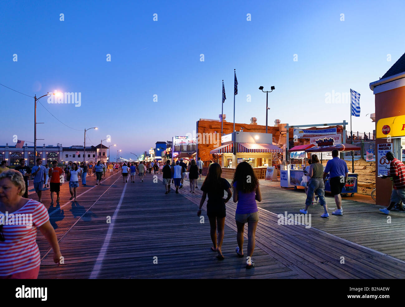 Stroll along the seashore hi-res stock photography and images - Alamy