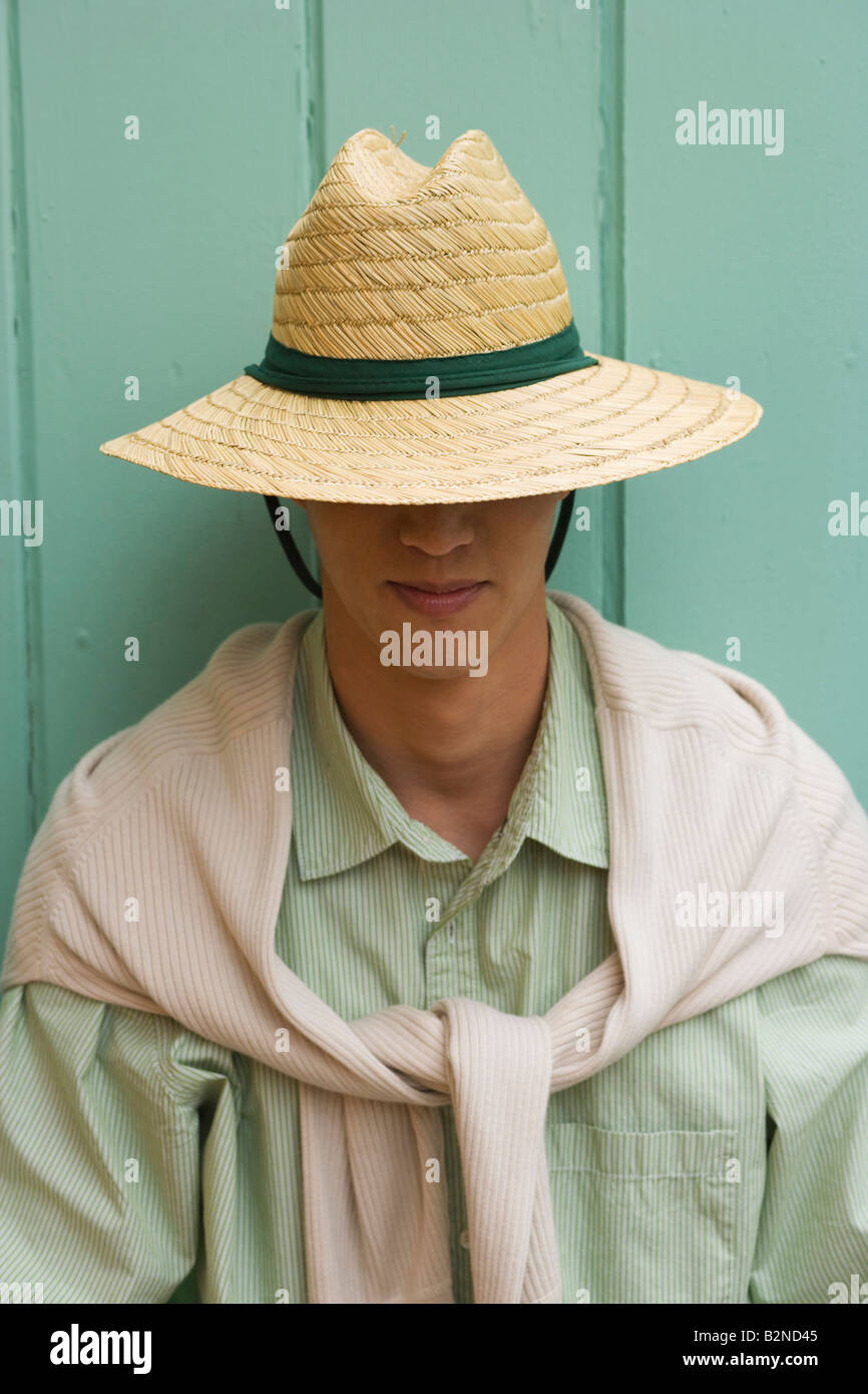 Close up man wearing straw hat hi-res stock photography and images - Alamy