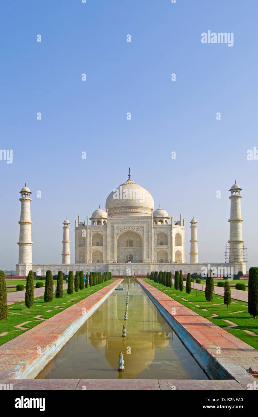 A classic wide angle view of the Taj Mahal reflected in the Lotus Pool ...