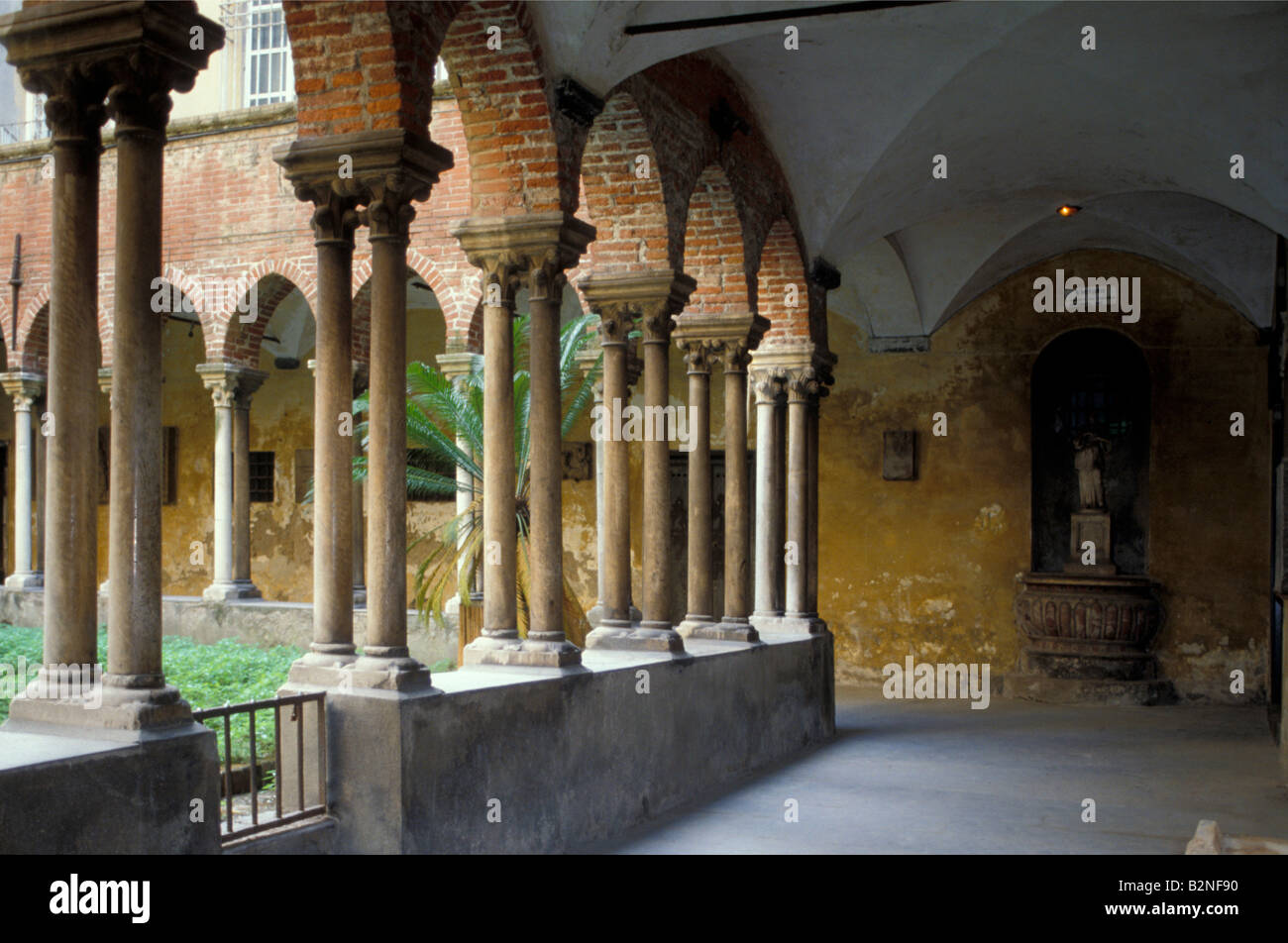 San matteo cloister hi-res stock photography and images - Alamy