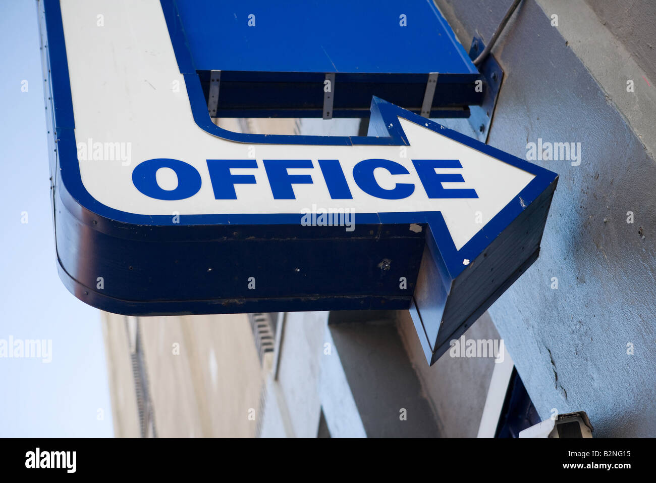 Office direction sign hi-res stock photography and images - Alamy