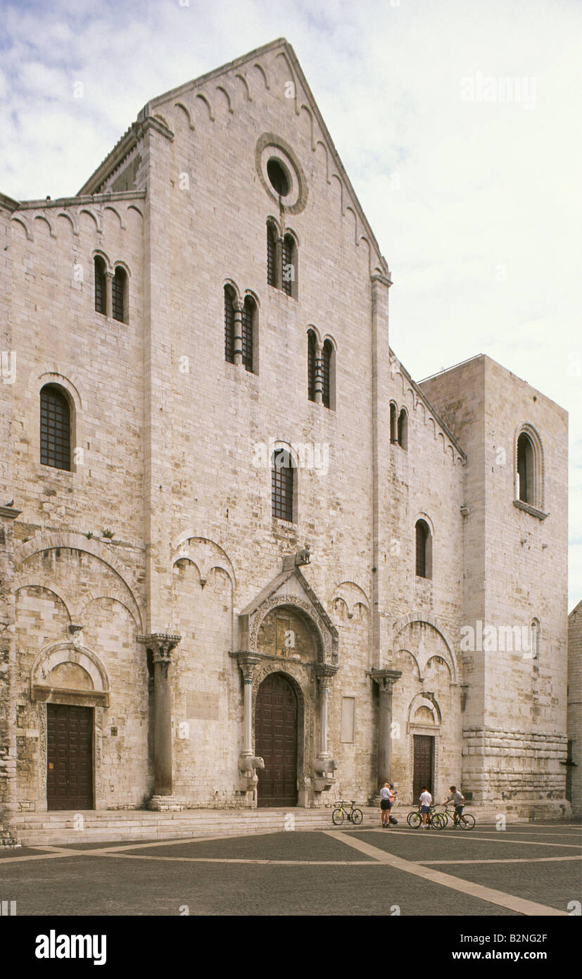 san nicola church, bari, Italy Stock Photo - Alamy