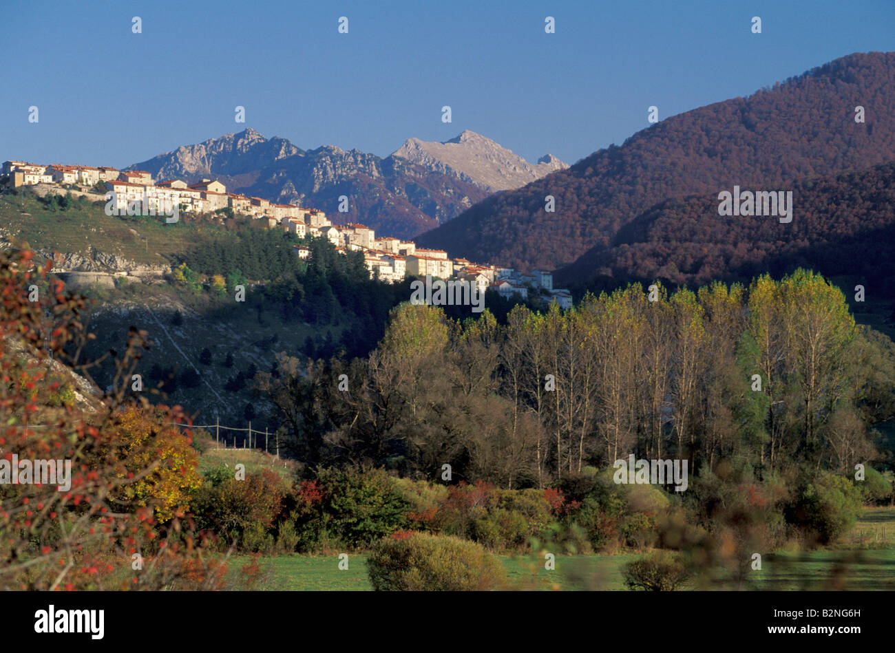 Opi abruzzo aquila italy hi-res stock photography and images - Alamy