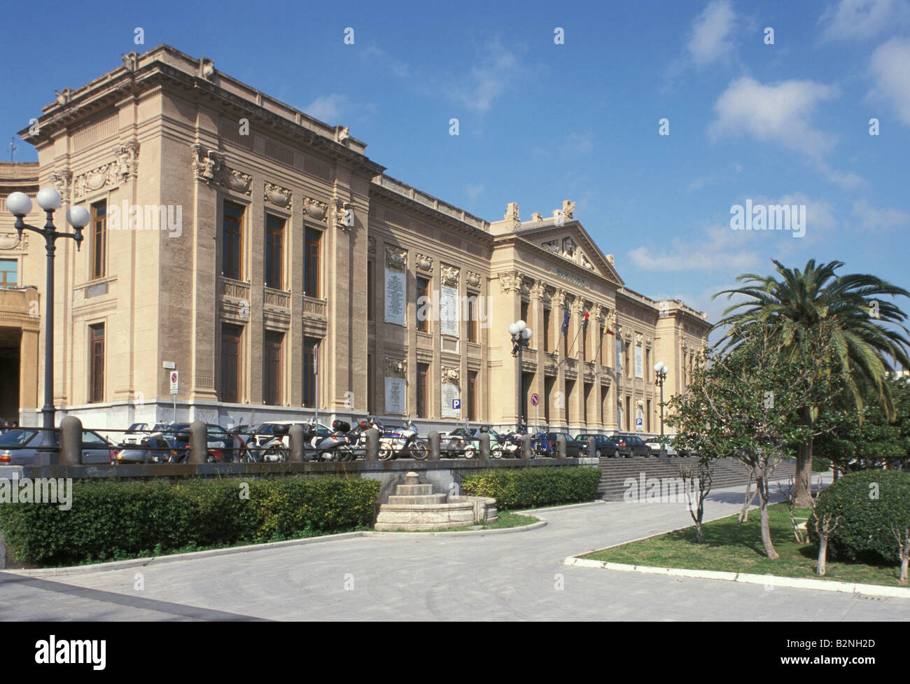 Messina town hall hi-res stock photography and images - Alamy