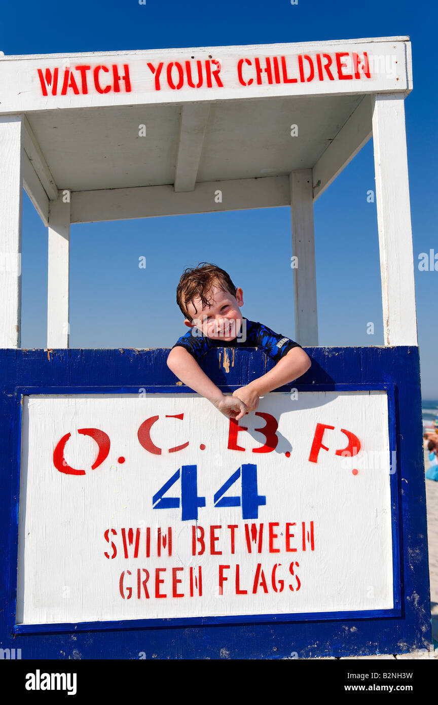 Stand on beach hi-res stock photography and images - Alamy
