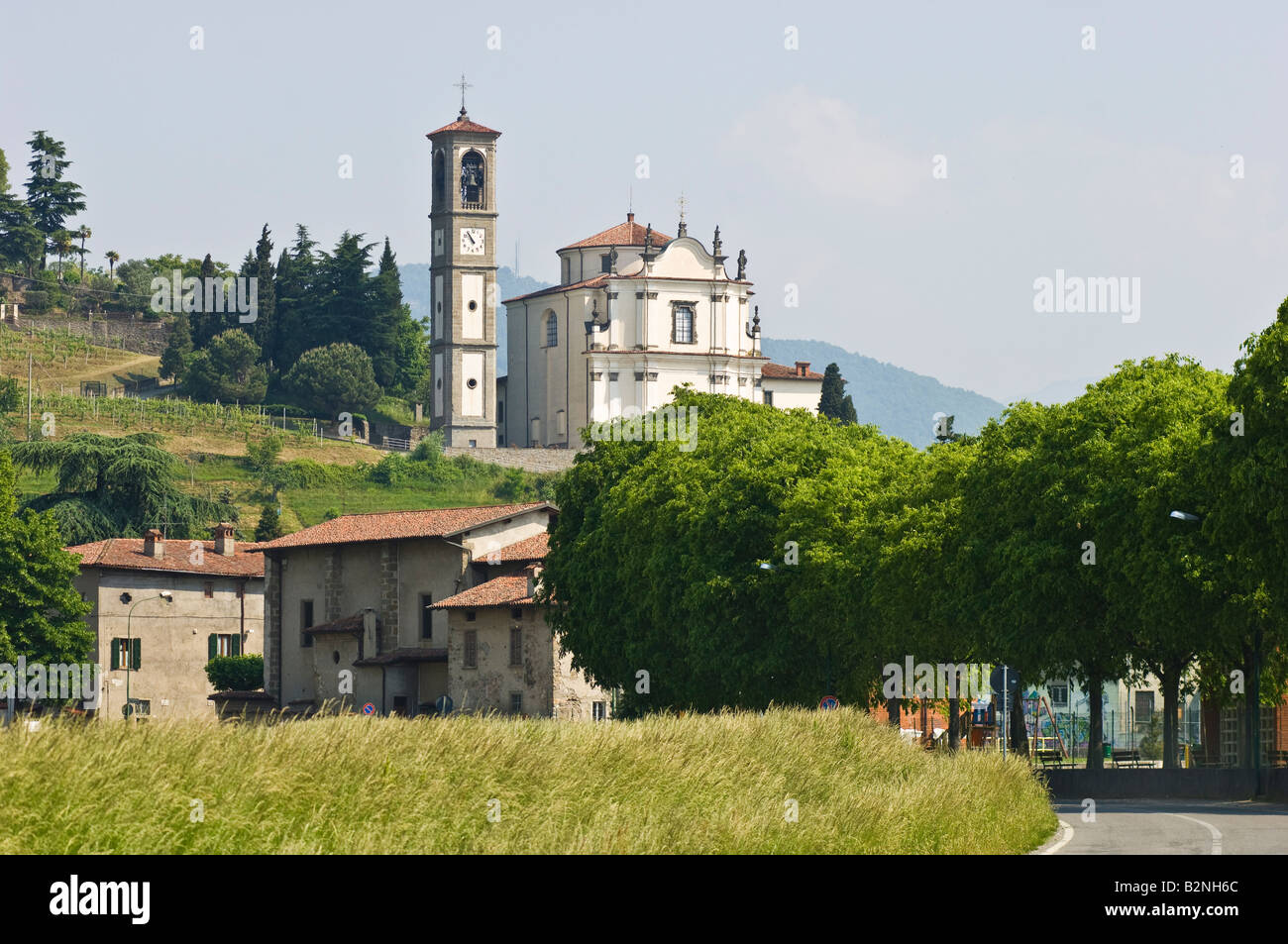 san michele arcangelo church, mapello, Italy Stock Photo - Alamy
