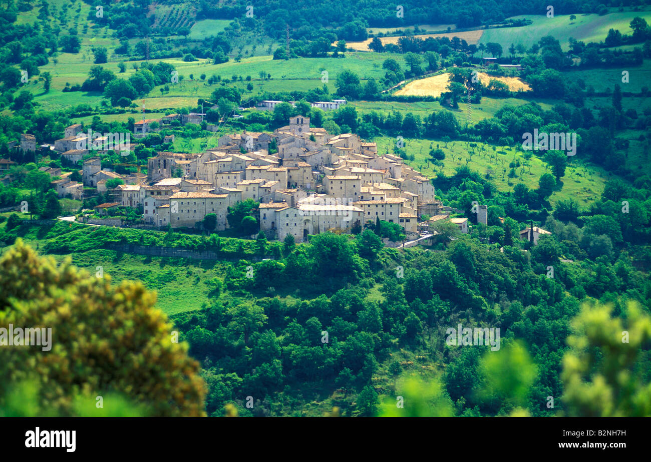 Vallo di nera village hi-res stock photography and images - Alamy