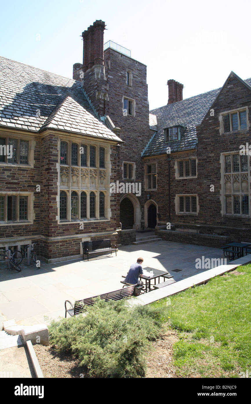 Looking down into the courtyard of Walker Hall Stock Photo - Alamy
