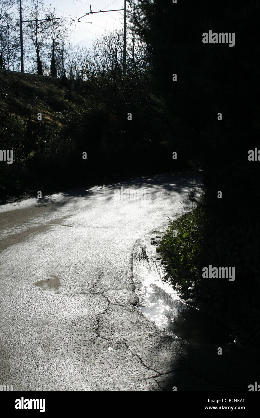 Dark road pot holes hi-res stock photography and images - Alamy