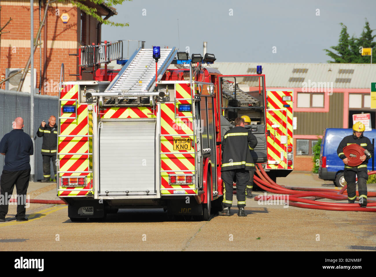 Burn fire brigade hi-res stock photography and images - Alamy