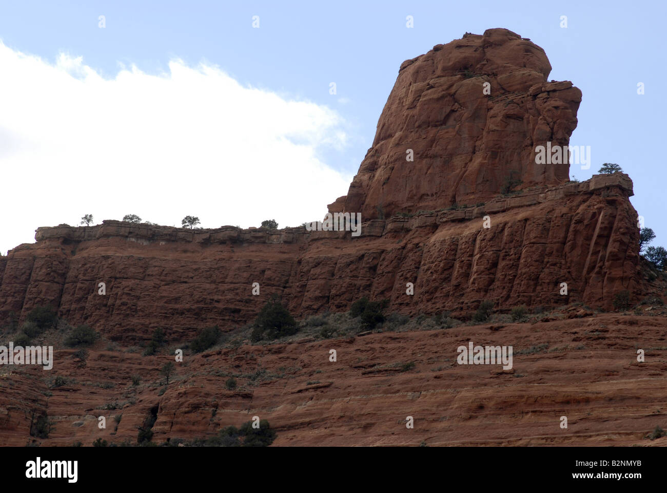 Red rocks surround Sedona Arizona Stock Photo - Alamy