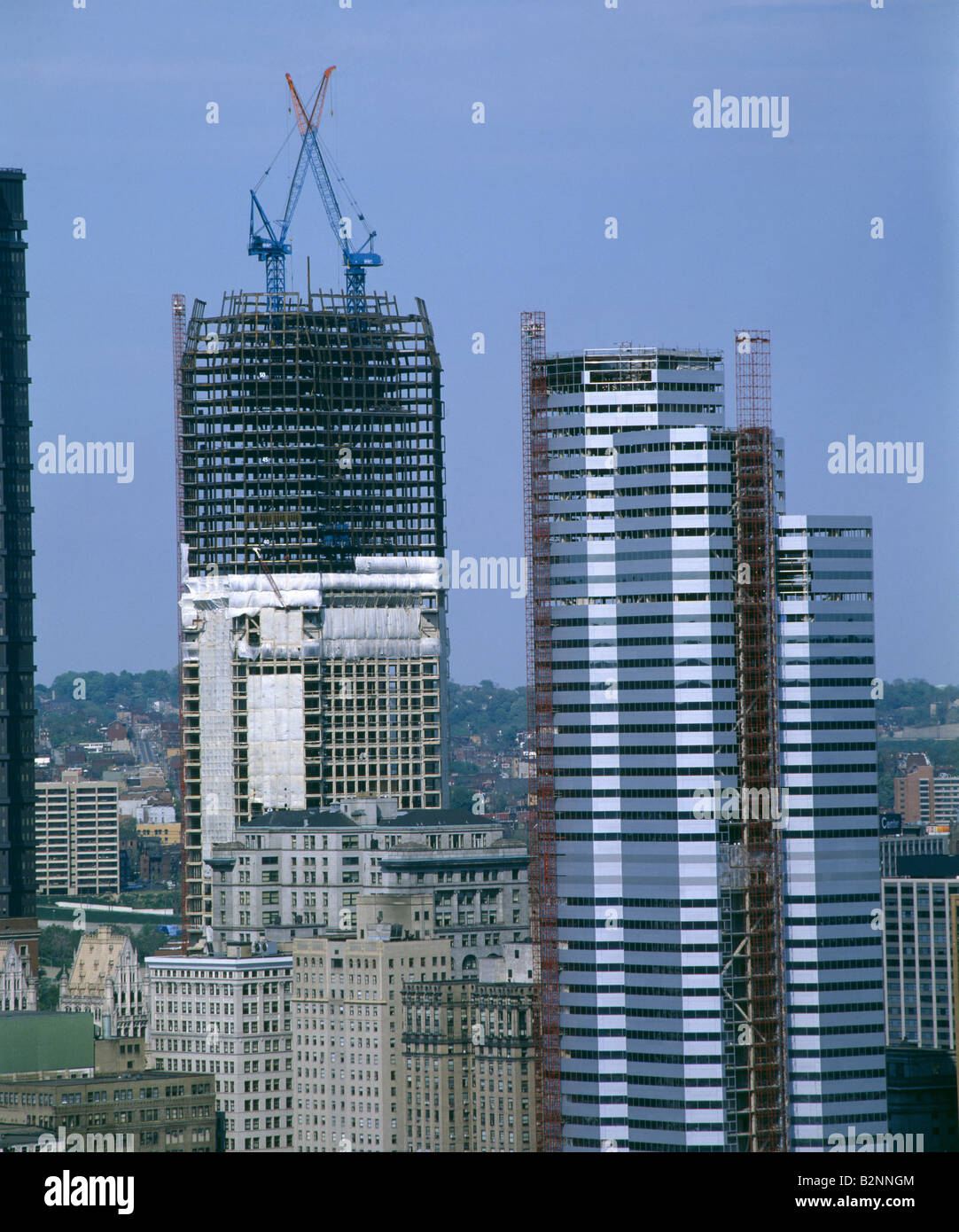 HIGHRISE CONSTRUCTION PITTSBURGH PENNSYLVANIA Stock Photo - Alamy