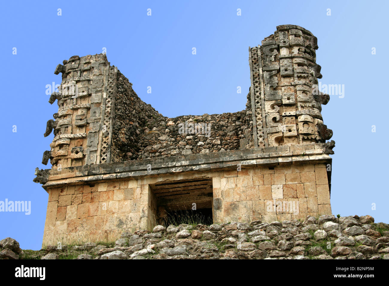 Precolumbian masks hi-res stock photography and images - Alamy