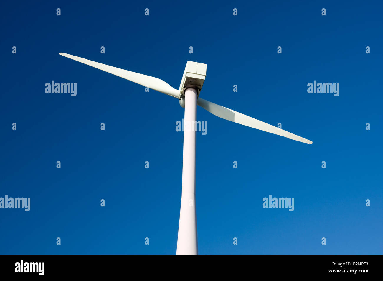 Two bladed propeller hi-res stock photography and images - Alamy