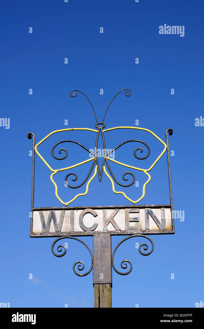 Village Sign, Wicken Cambridgeshire England UK Stock Photo - Alamy