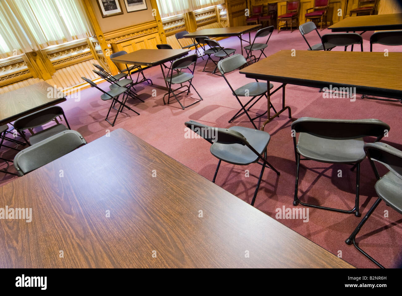 Empty meeting room Stock Photo - Alamy