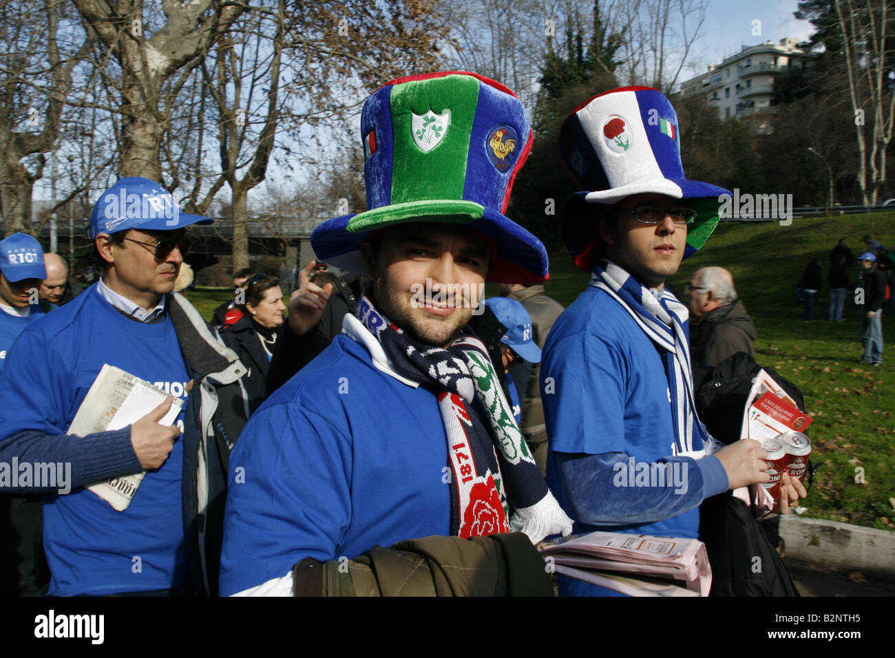 Six nations rugby rome fans hi-res stock photography and images - Alamy