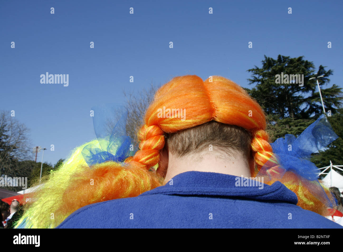 Rugby fan supporter italian italy hi-res stock photography and images ...