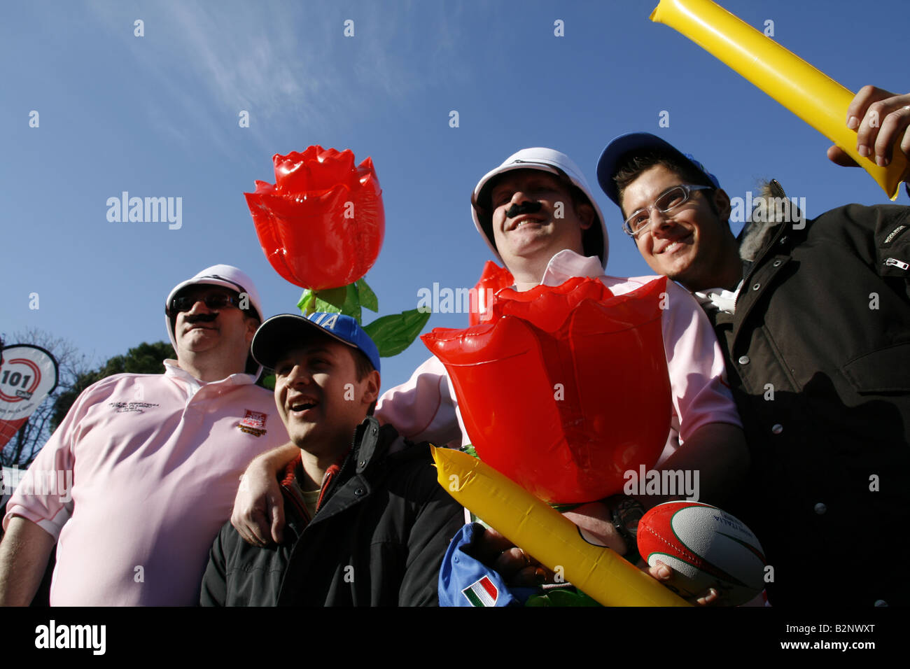 english rugby fans in rome for the six nations match versus italy 2008 ...