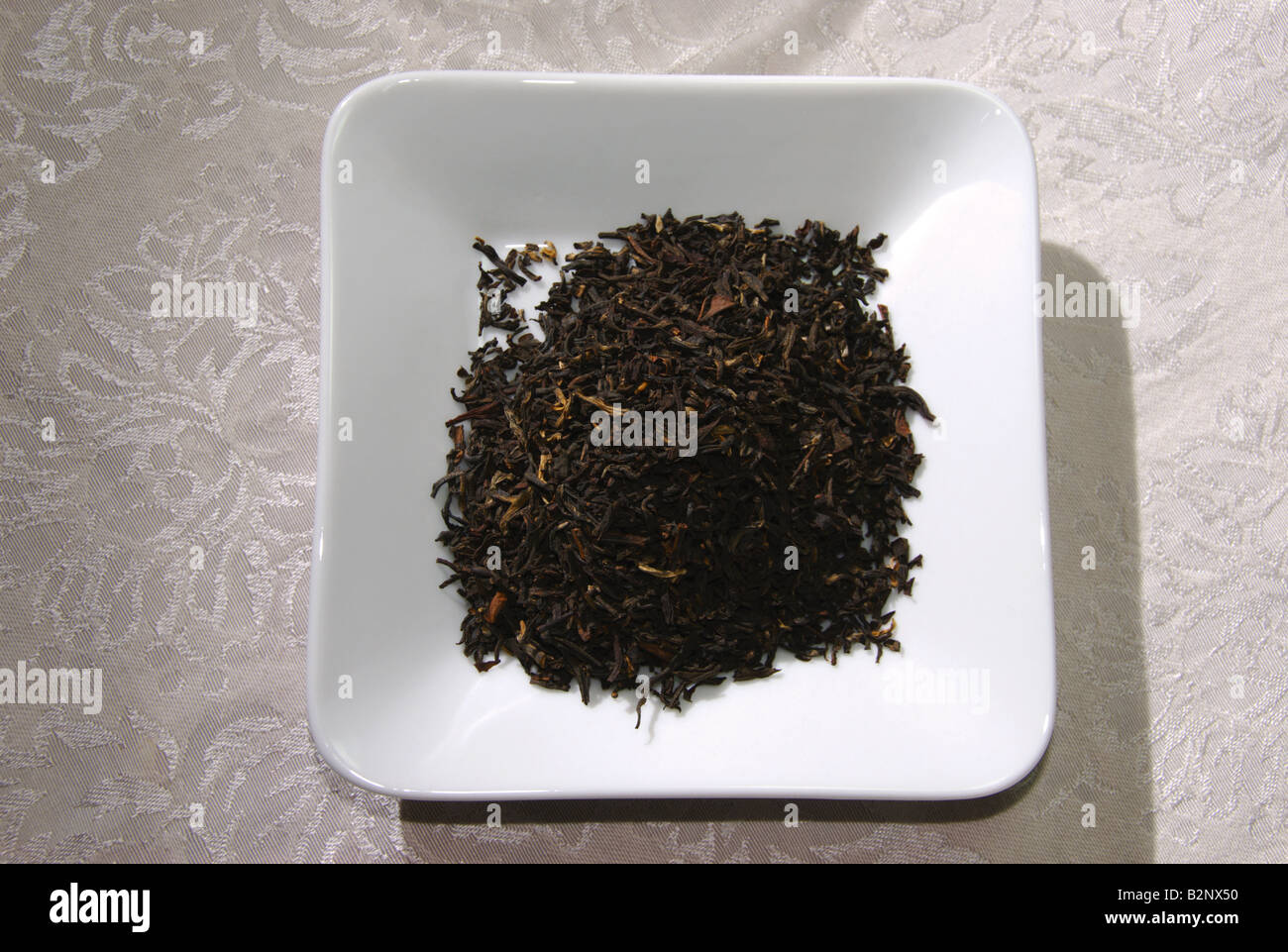 Loose leaf black tea Stock Photo - Alamy