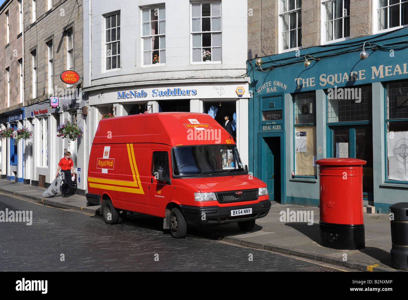 Post office van hi-res stock photography and images - Alamy