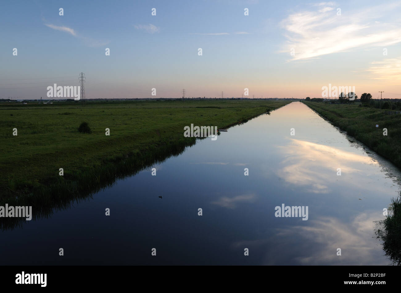 River Nene next to the Nene Way road between Peterborough and ...