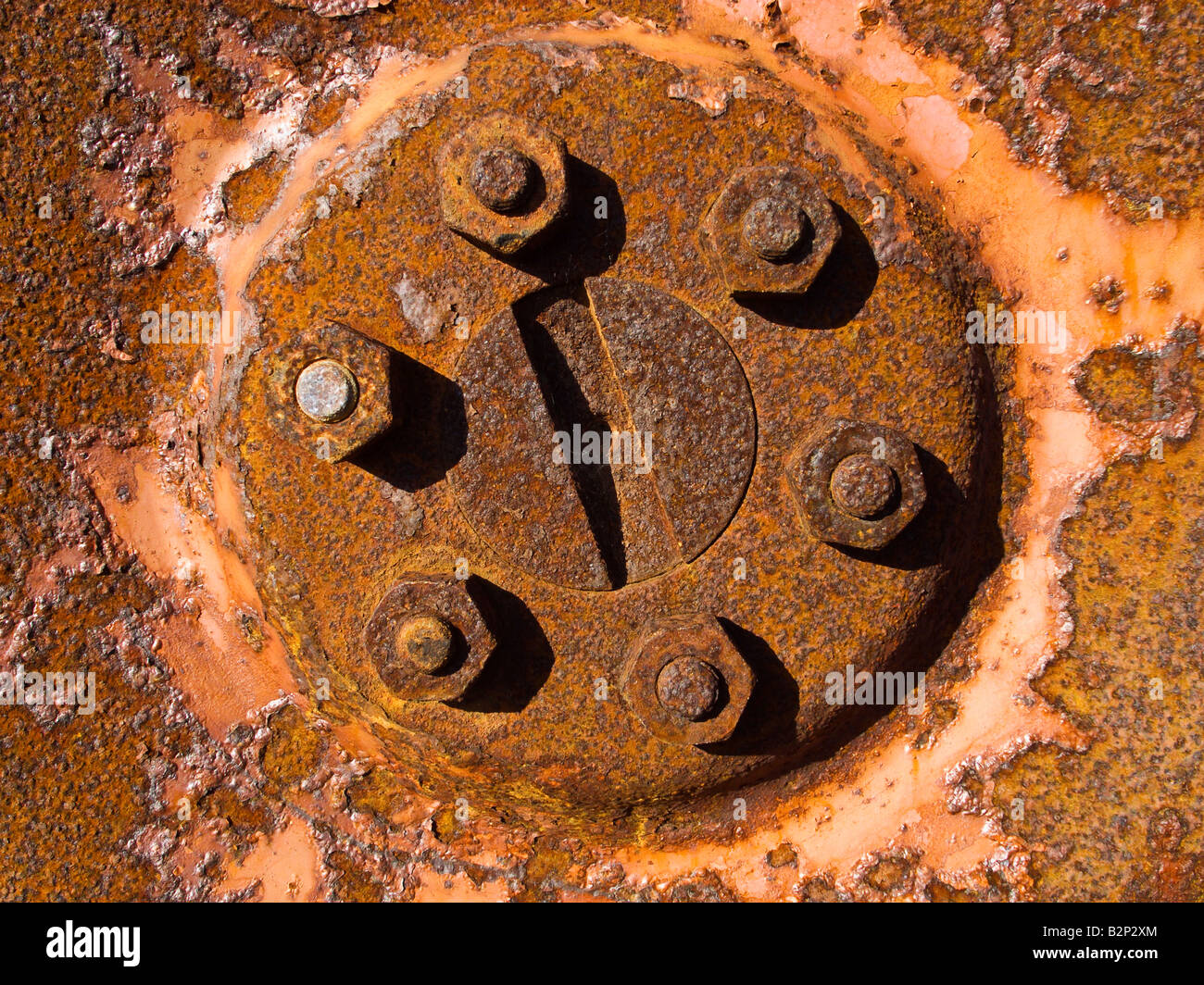 Old rusty wheel Stock Photo - Alamy