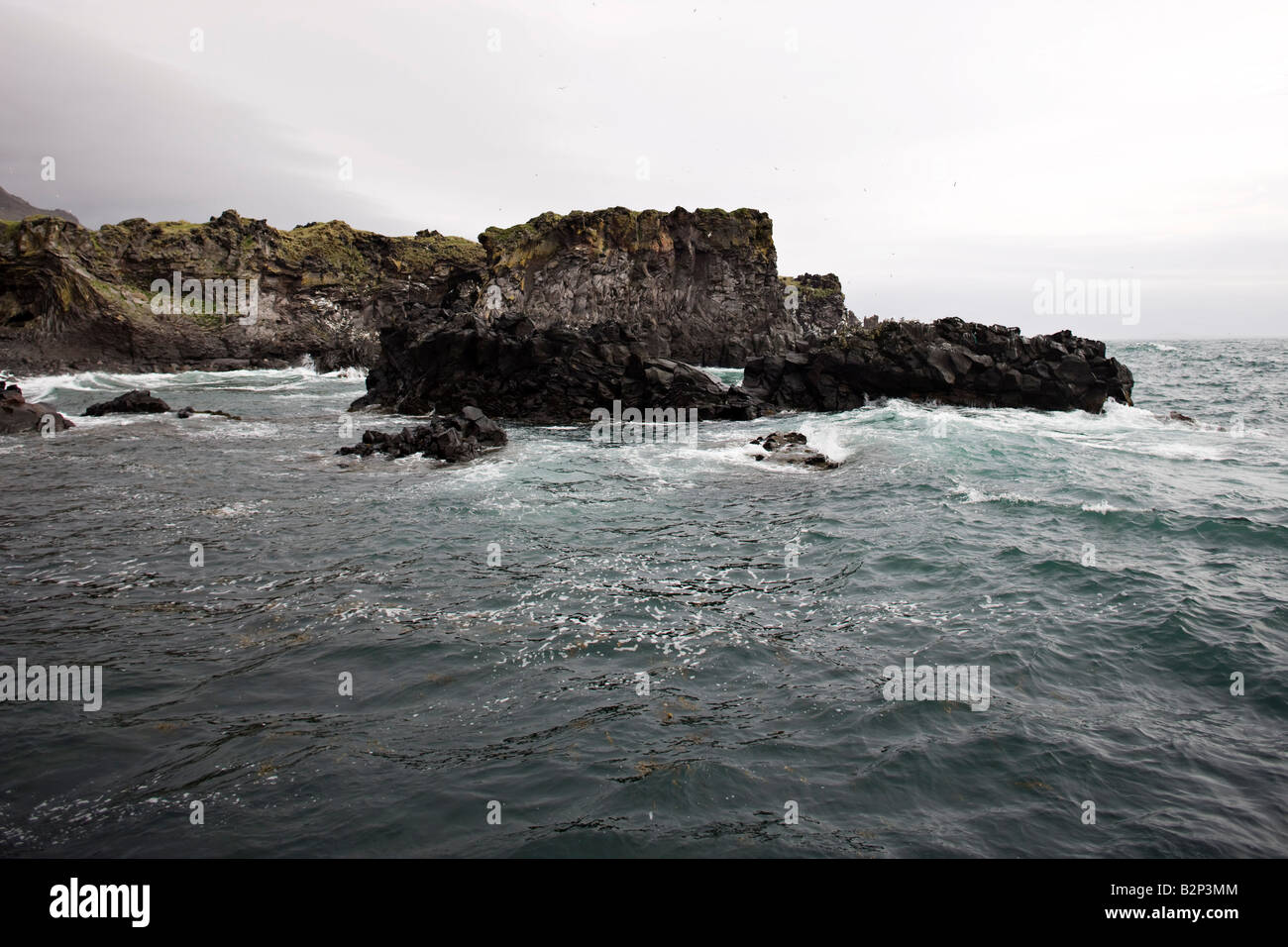 Ocean cliffs hi-res stock photography and images - Alamy