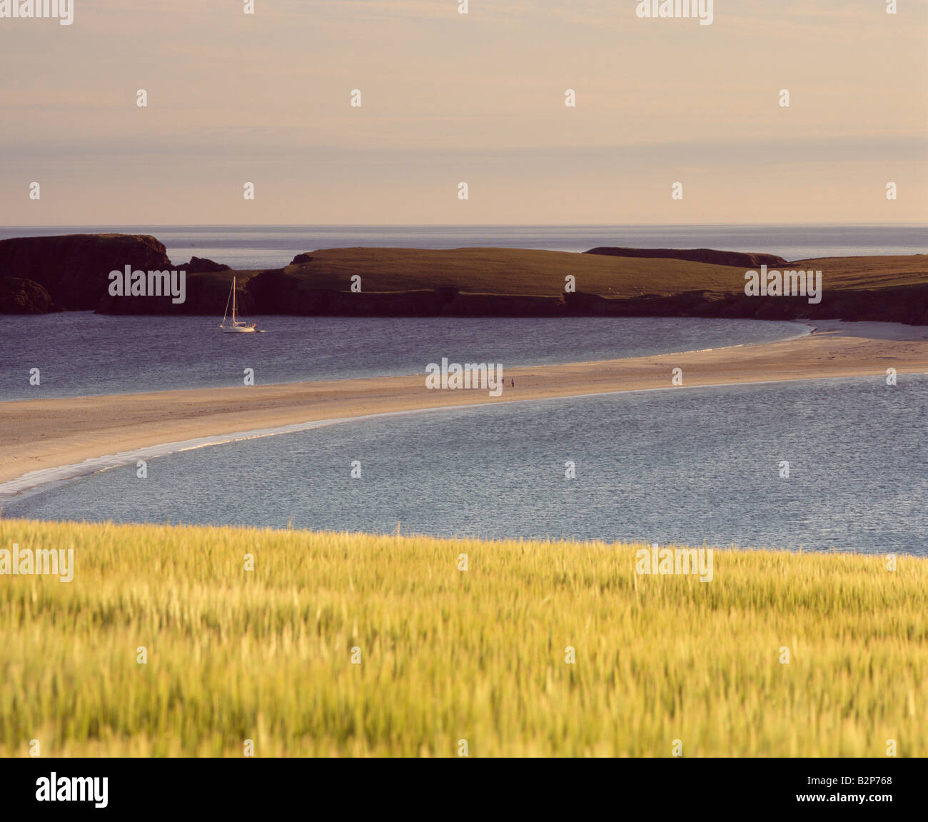 St Ninian's Isle and tombolo, South Mainland, Shetland Isles, Scotland ...