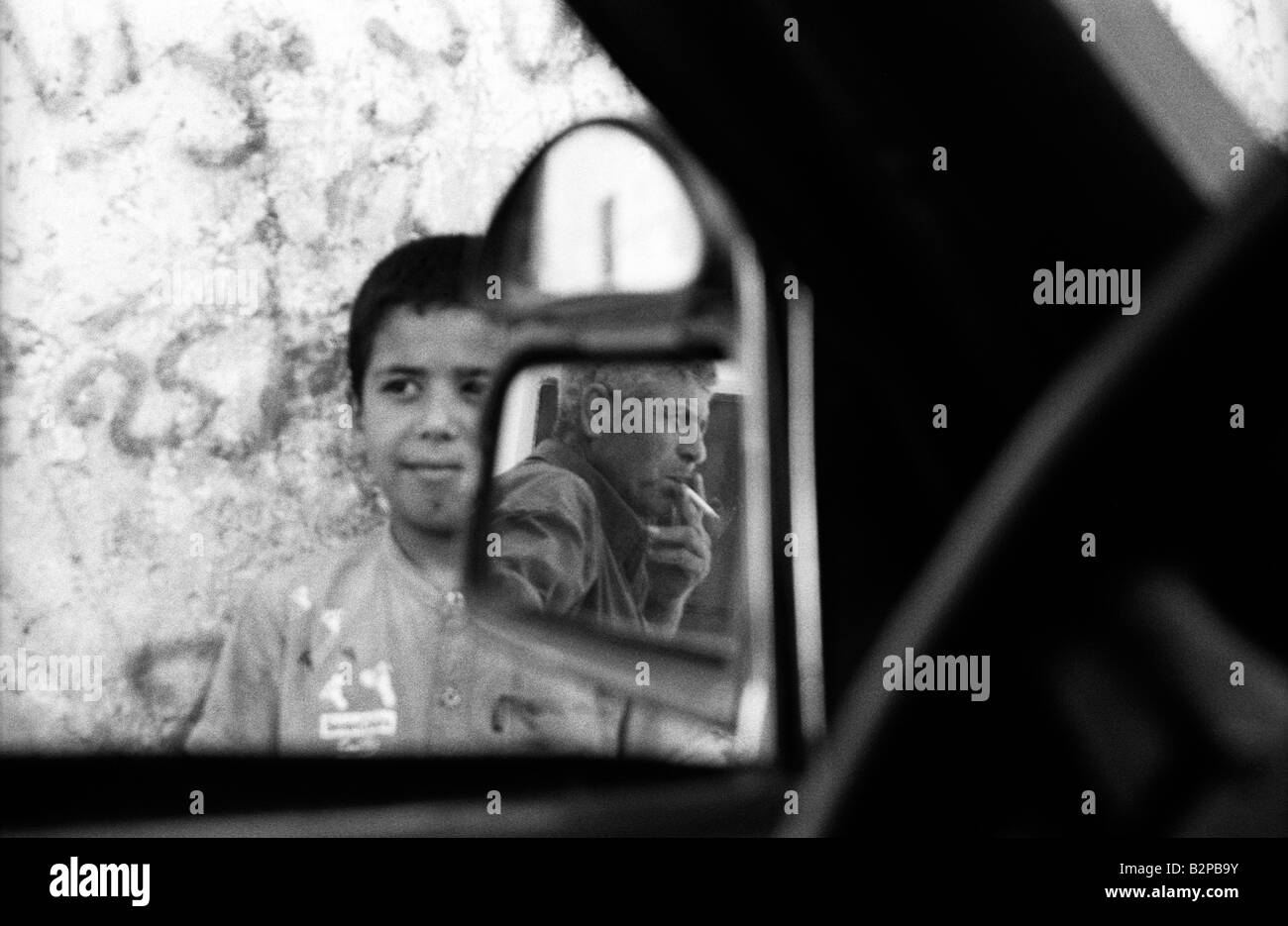 Smocking hi-res stock photography and images - Alamy