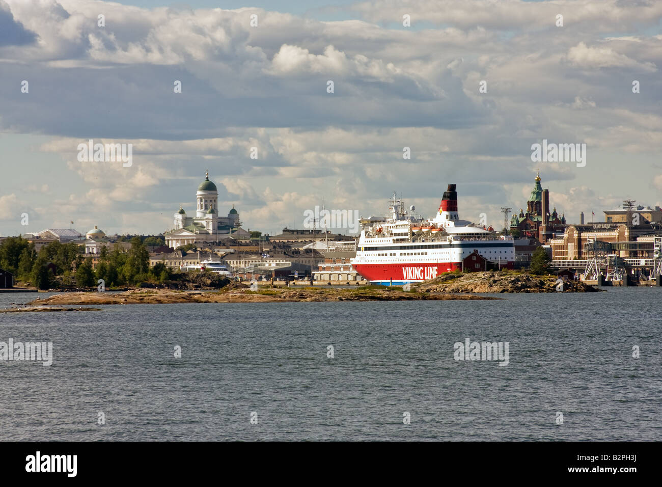 Helsinki city transport ferry hi-res stock photography and images - Alamy