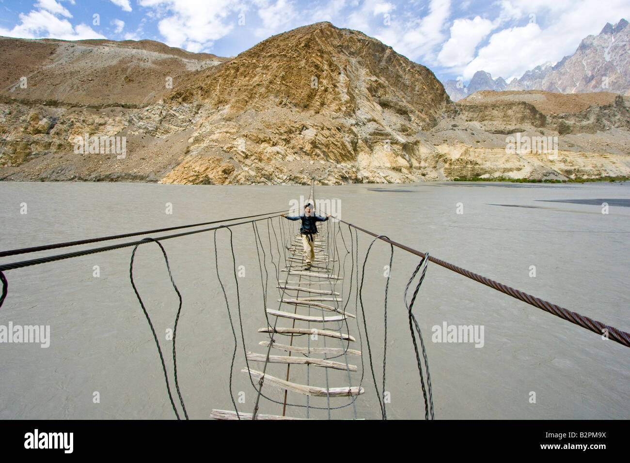 Hunza river rope bridge High Resolution Stock Photography and Images ...