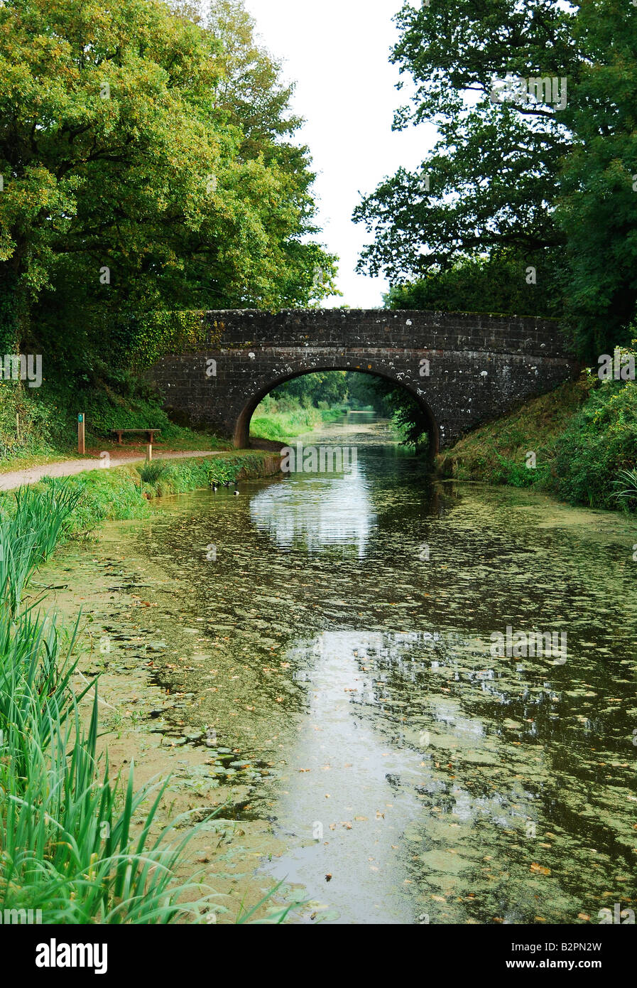 Victorian canal hi-res stock photography and images - Alamy