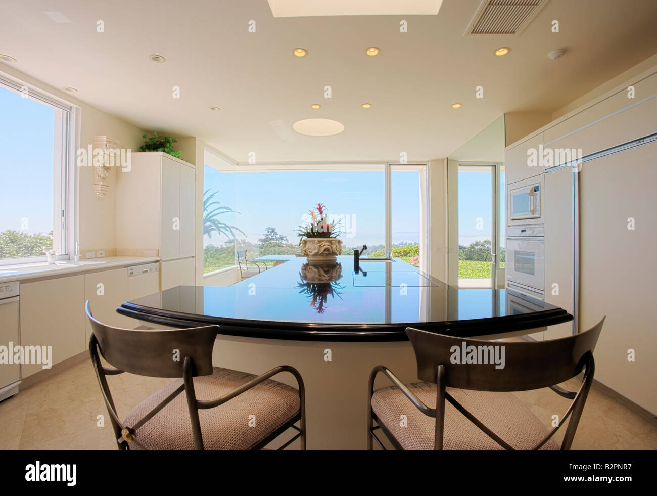 Interior of a clean modern kitchen Stock Photo - Alamy
