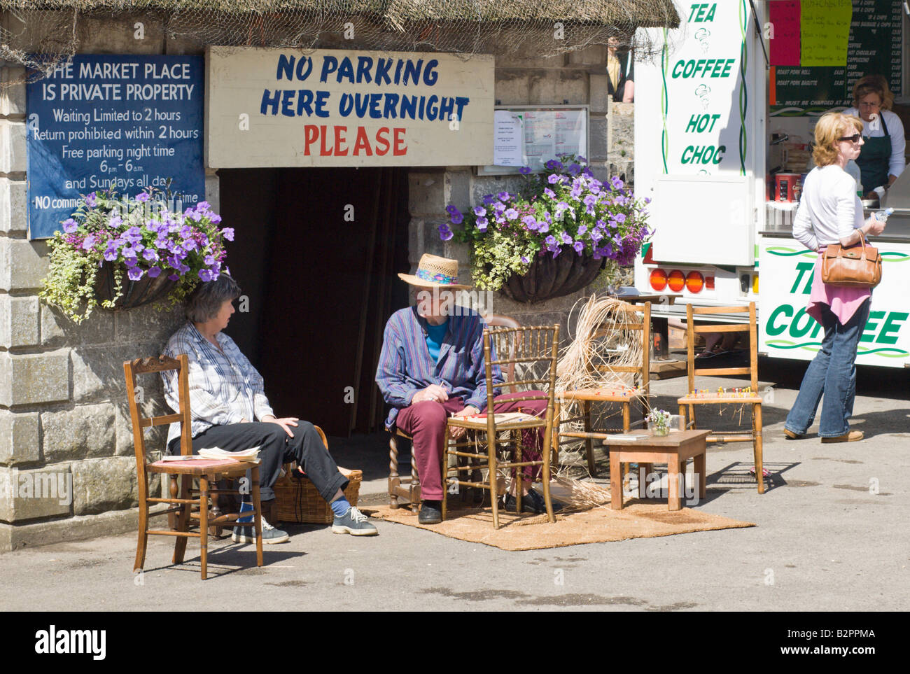 Traditional upholstery hi-res stock photography and images - Alamy